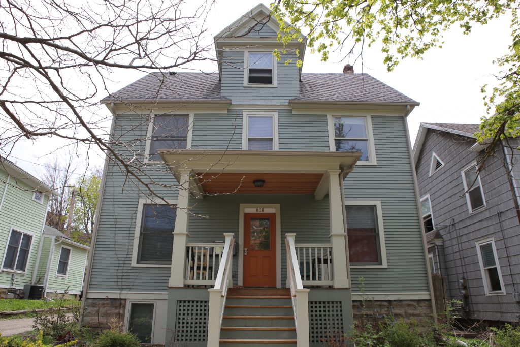 On-Campus Student Apartments near University of Michigan